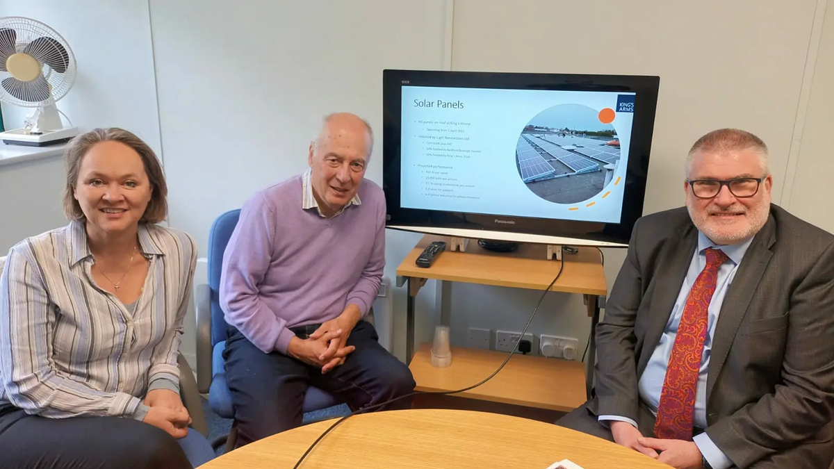 Mayor Dave visits Kings House following installation of solar panels ...